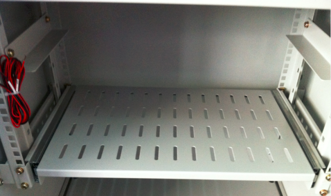 Anti-Theft Three Point Lock BTS Outdoor Cabinet Low Power Consumption