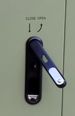 19 Inch Double Wall Green Outdoor Telecom Cabinet For Wireless ...