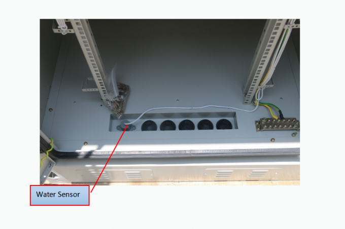 IP55 19'' Galvanized Steel Outdoor Equipment Rack Cabinet With Cooling ...
