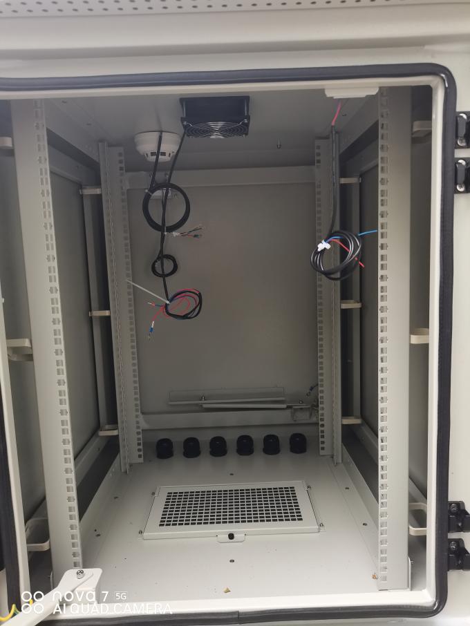 19 Inch Rack Outdoor Equipment Enclosure 17U Height Temperature ...