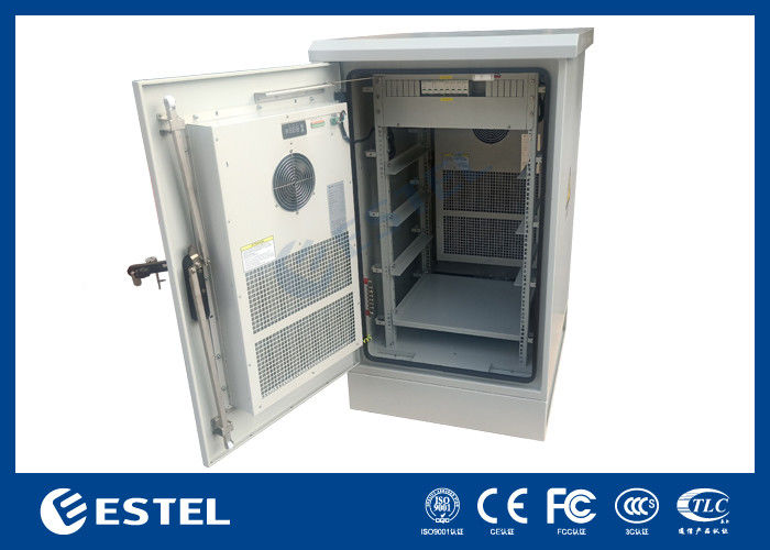 IP55 One Compartment Outdoor Telecom Cabinet Floor Mounted With Two Doors